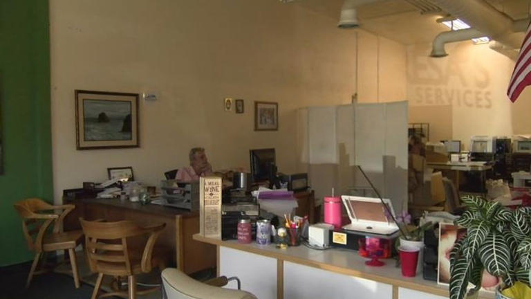 Legacy of Redding's Old Crown Cameras struggles to keep doors open