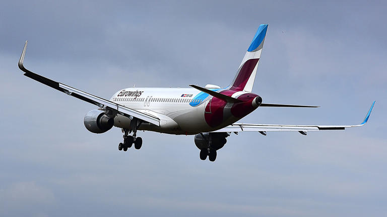 Kebab w samolocie Eurowings. Linia rozszerza ofertę menu pokładowego