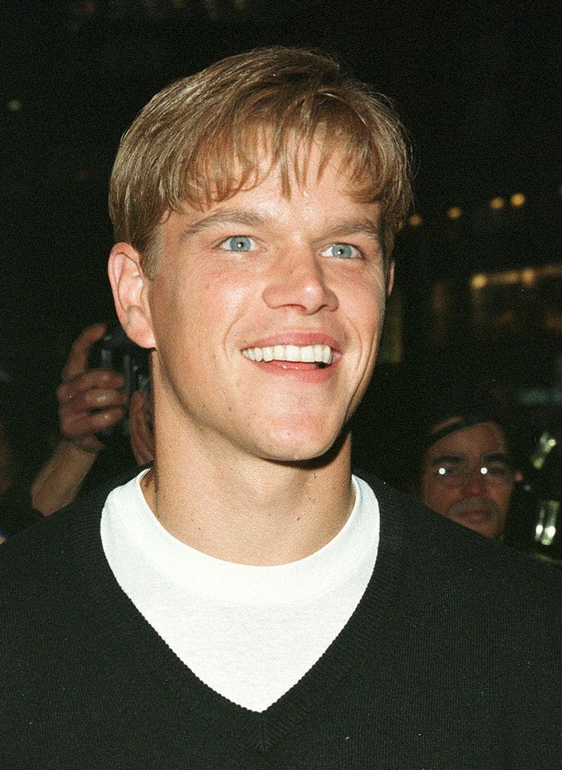 10 movie extras who became screen legends