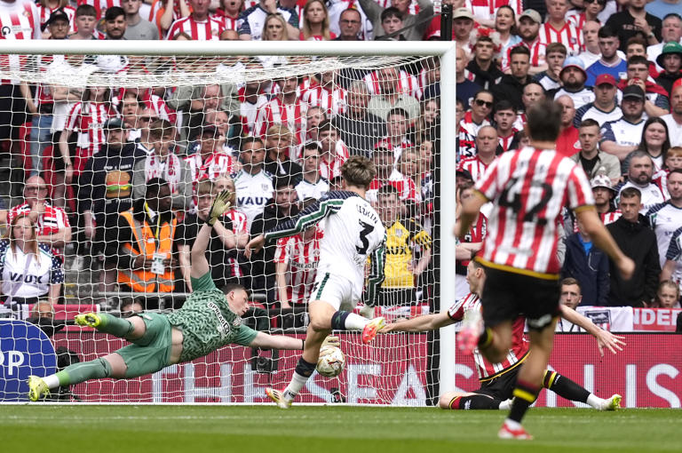 Well stacked between the sticks!