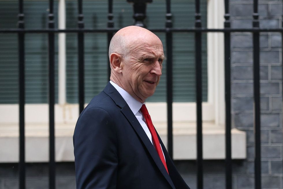 'Get a grip!' Major security warning as bungling MoD staff lose ...
