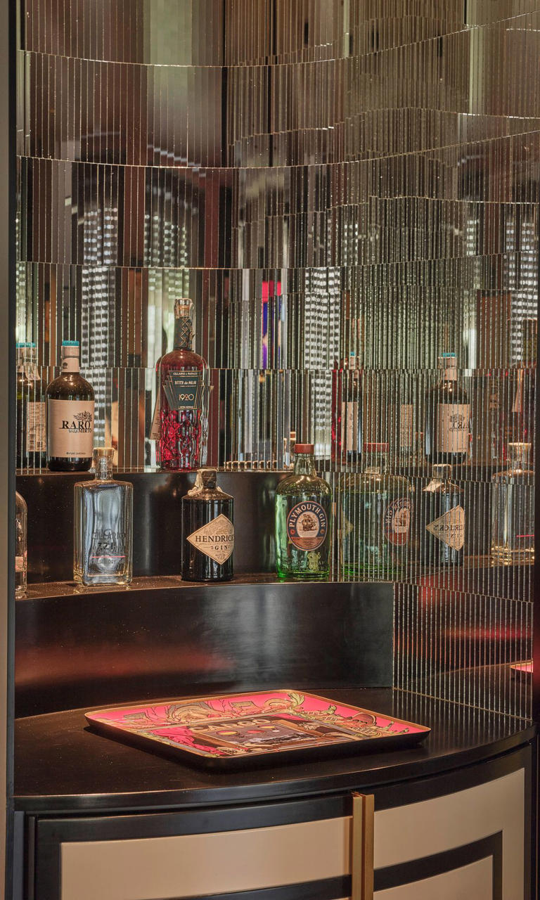 De piso milanés a club de los 70: cómo una reforma integral de 160 m² ...