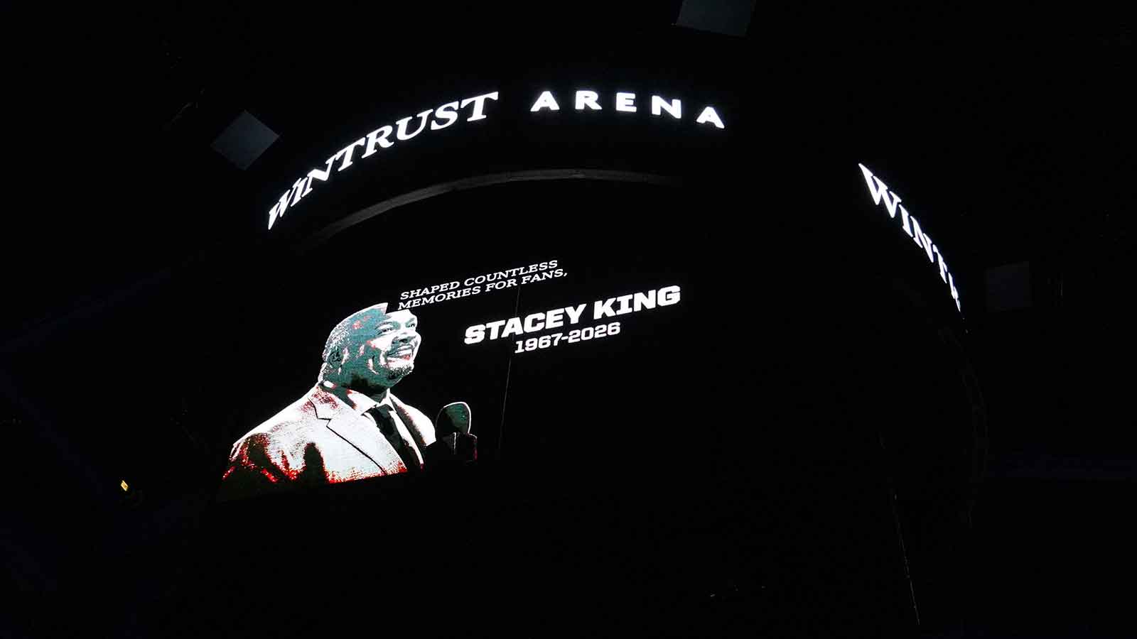 Mike Brown sends condolences to Stacey King’s family after passing