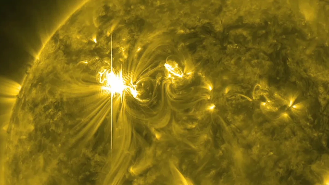MeerKAT imaging reveals triple electron acceleration in solar flare