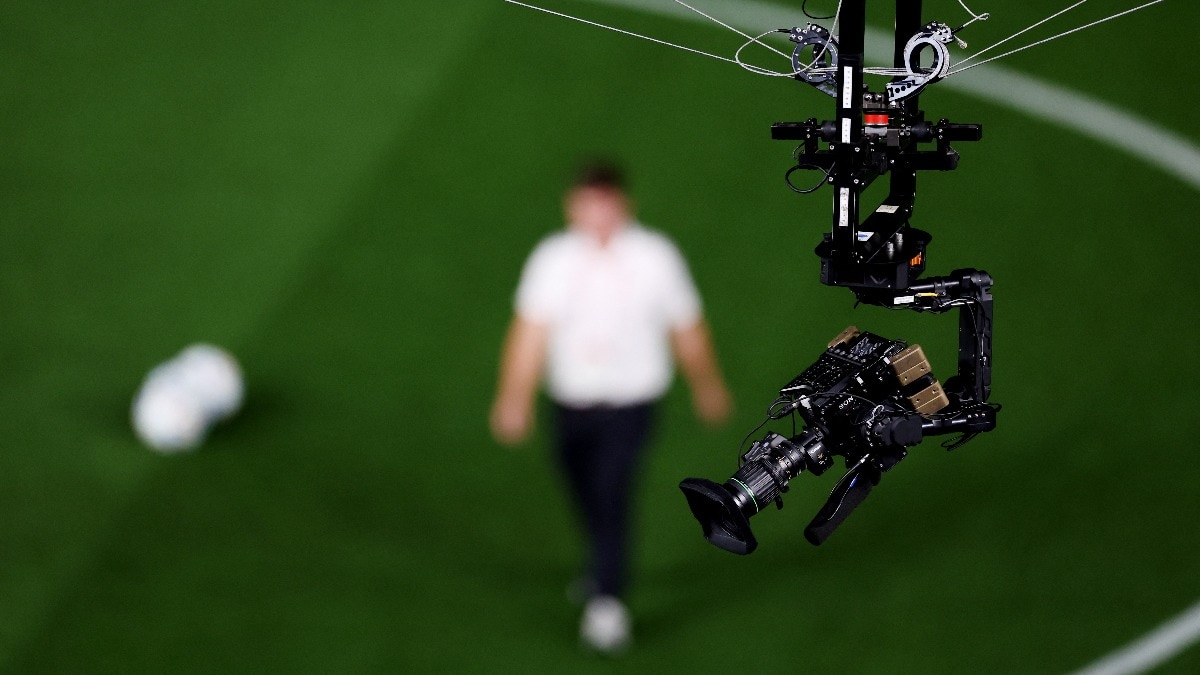 Camera comes crashing down in football match, crew narrowly escapes ...