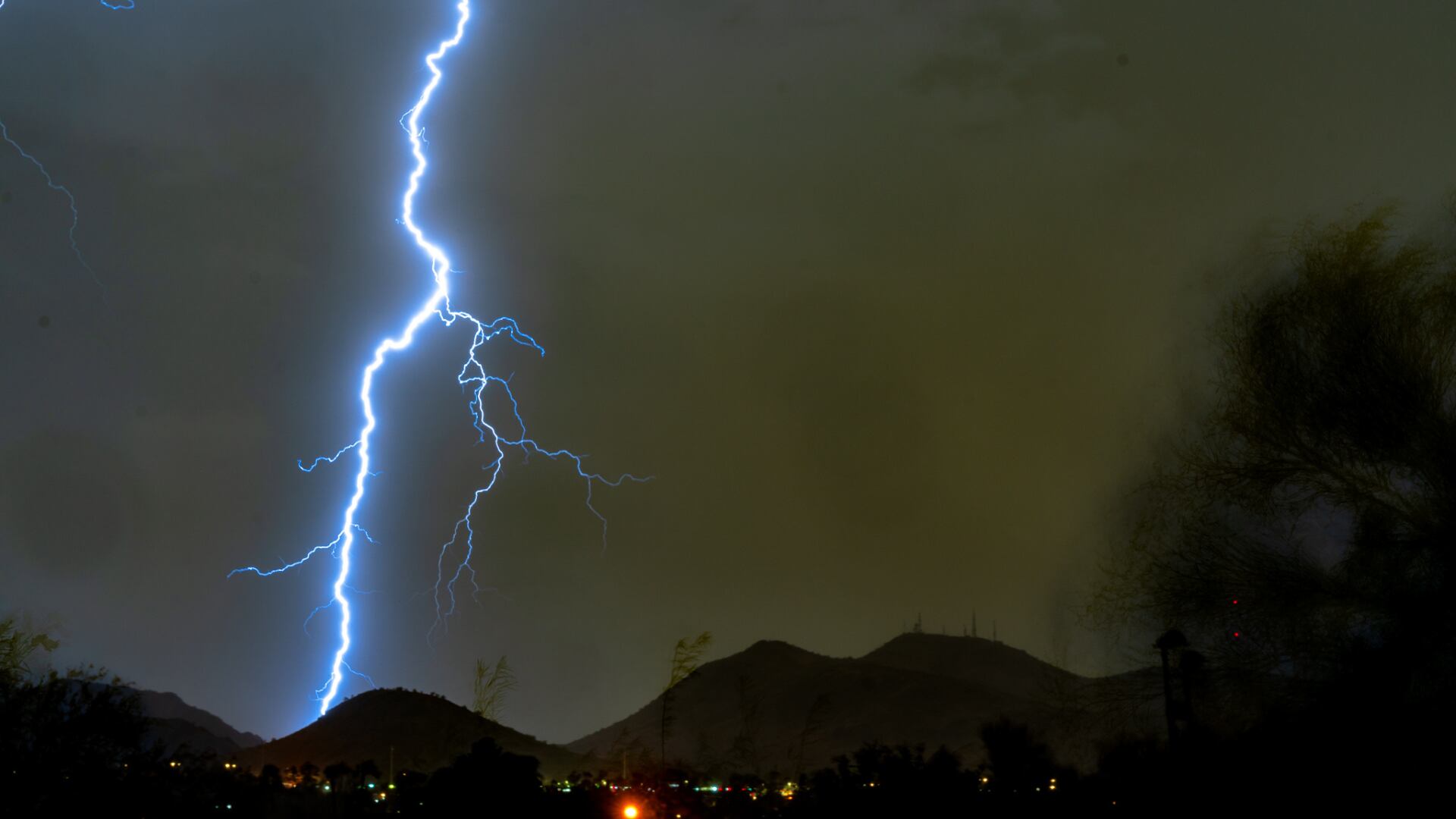 Monsoon 2026: Dispelling lightning myths during Arizona storm season