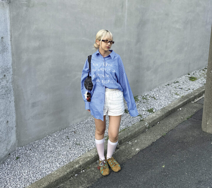 【SNAP】ルーズなストライプシャツが主役! 大鷹 星 さん