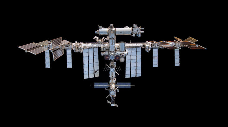 Astronauts reportedly took shelter after work on Russia’s leaky ISS ...