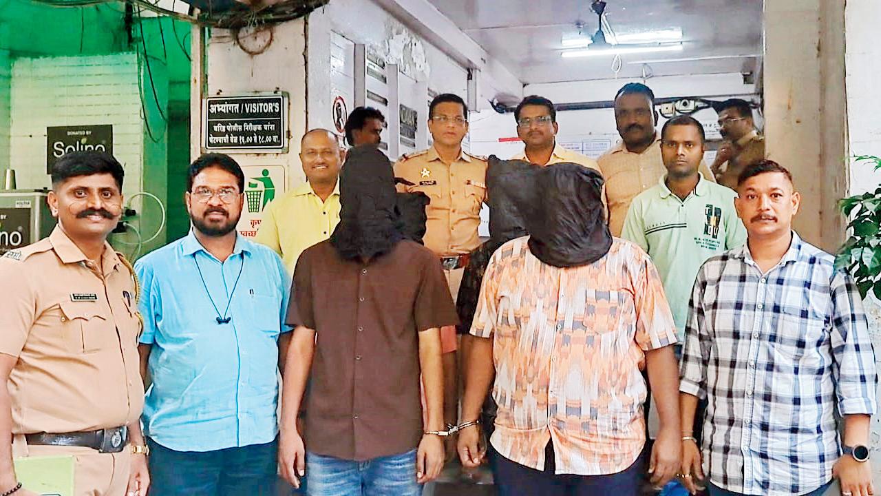 Gujarat-based gang held for duping Mumbai traders with fake cheques; 4 ...