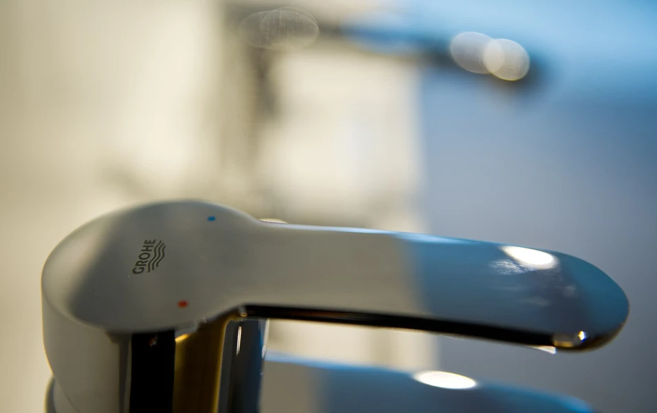Why smart faucets are changing bathrooms forever