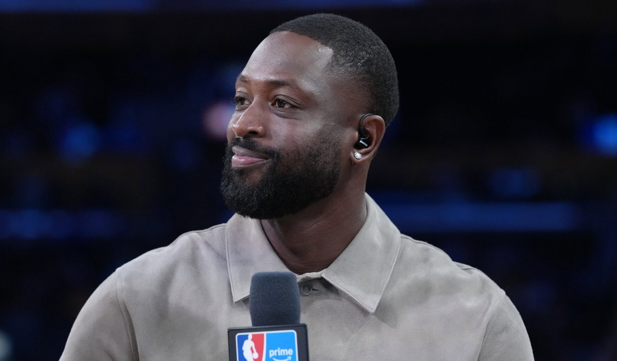 Dwyane Wade Reveals 7 Greatest NBA Players: Why Michael Jordan and Kobe ...