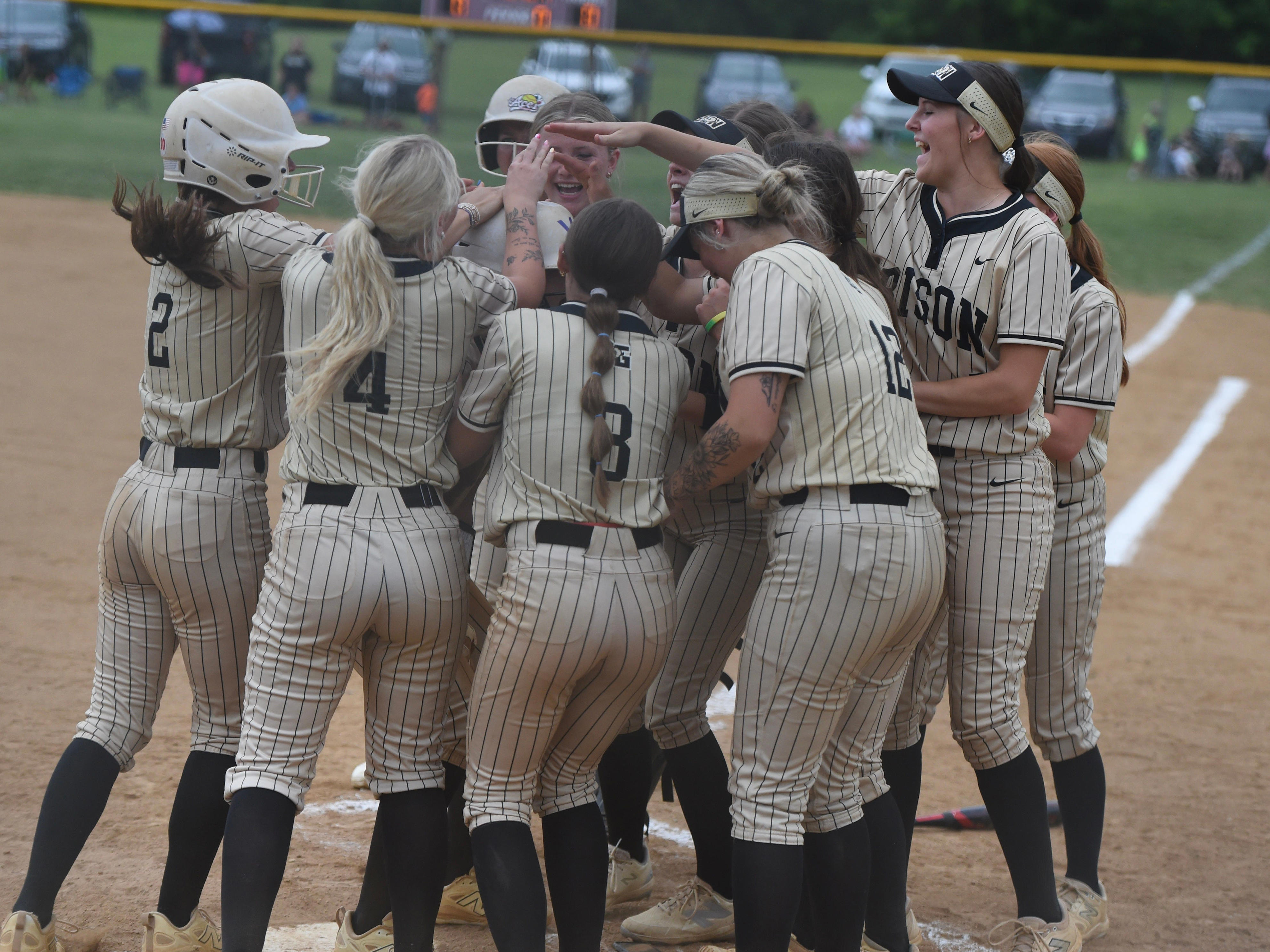 Early defense, fourth-inning offense key in Buffalo Gap softball win