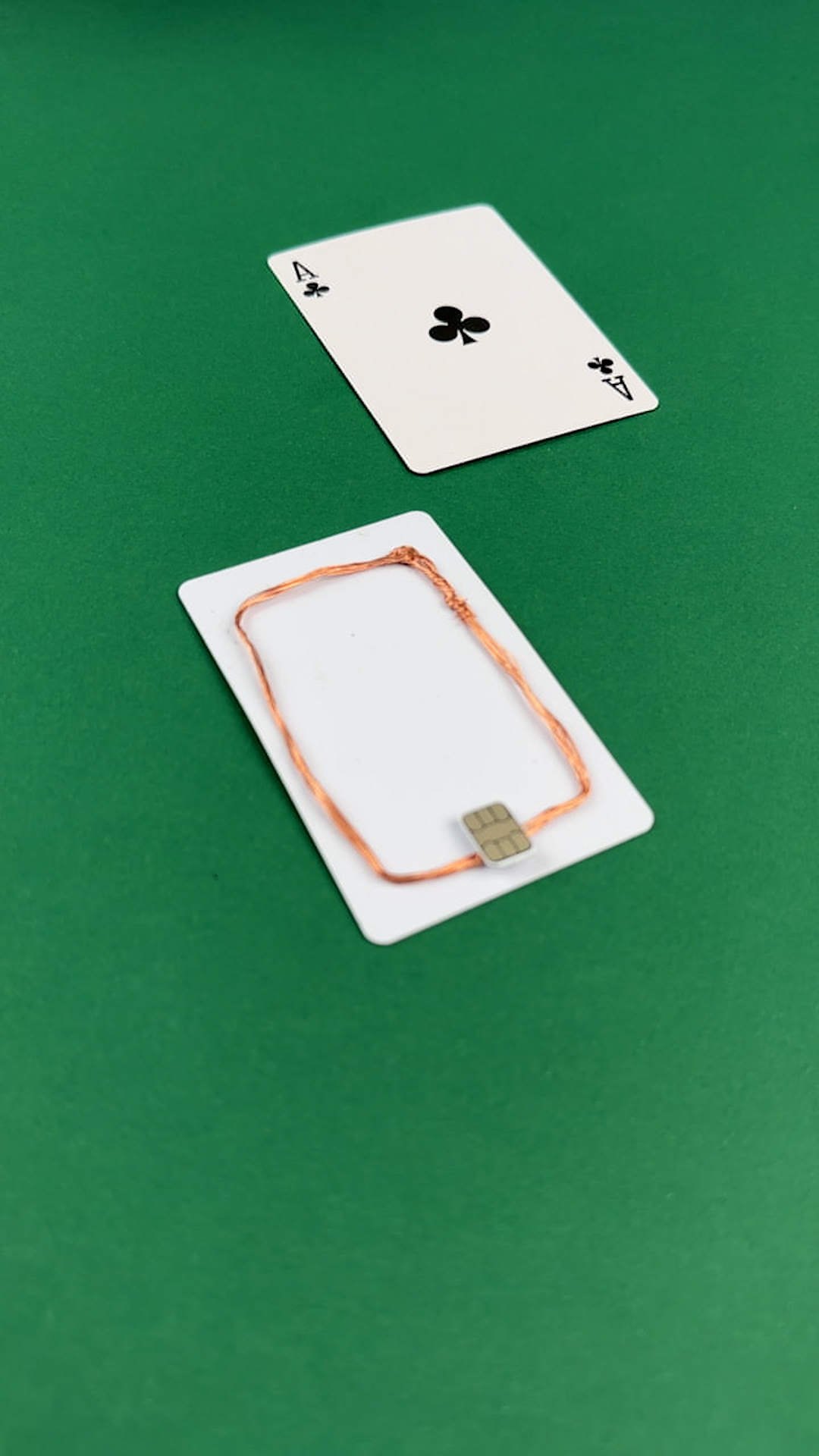 Tecnología oculta en la magia con cartas 🤯🃏