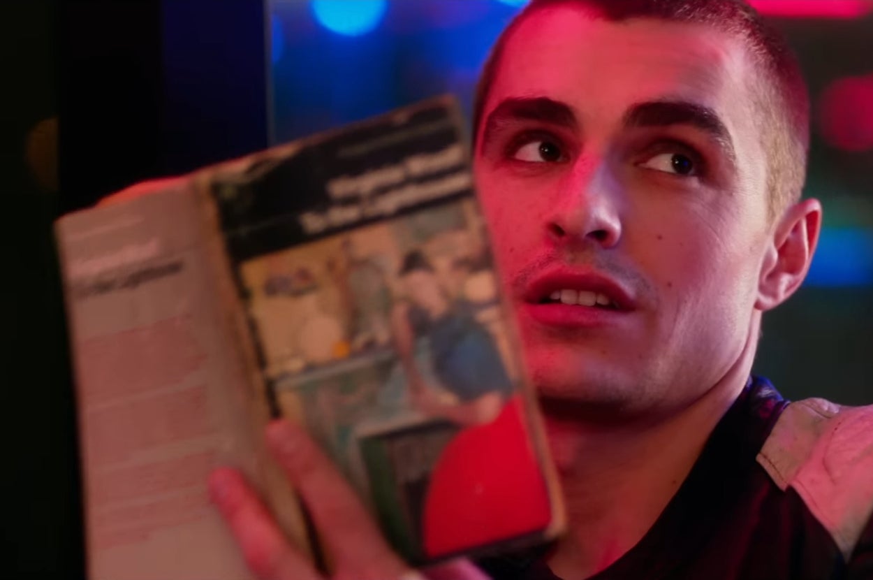 24 first sentences from books that will hook you immediately