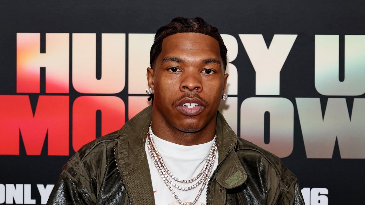 Lil Baby pays off $24K in student loans for Spelman College grad, four ...