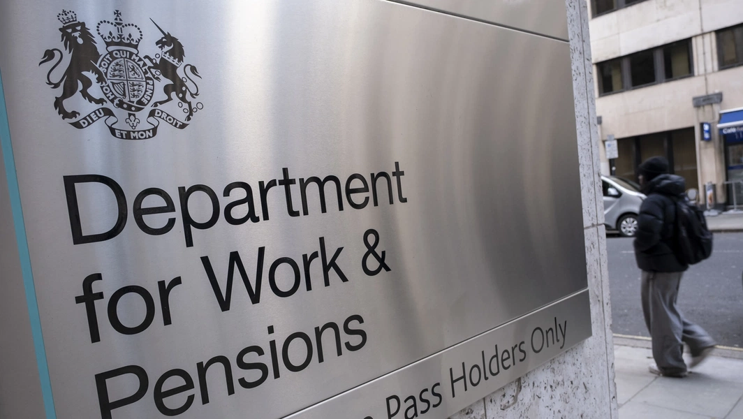 Think tank proposes £12,548 early pension payout for young workers