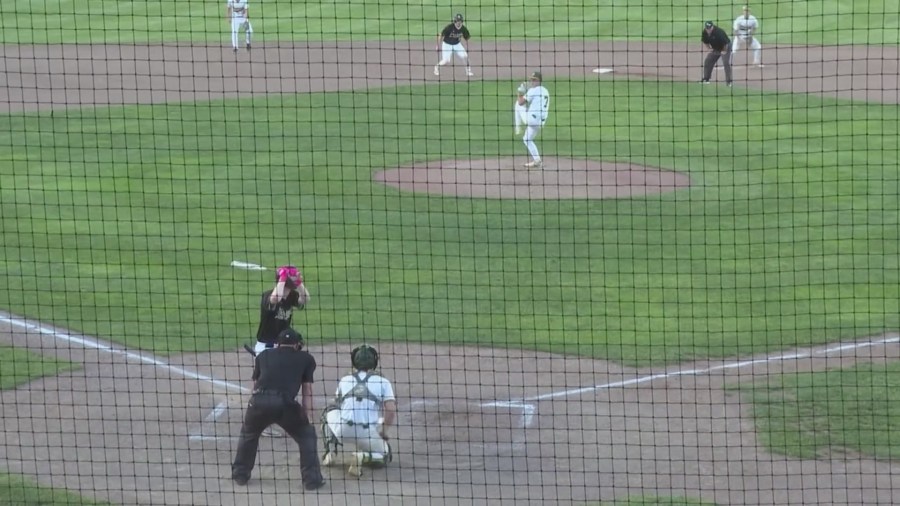 High school baseball: Early lead propels Stonington in Class S semifinals