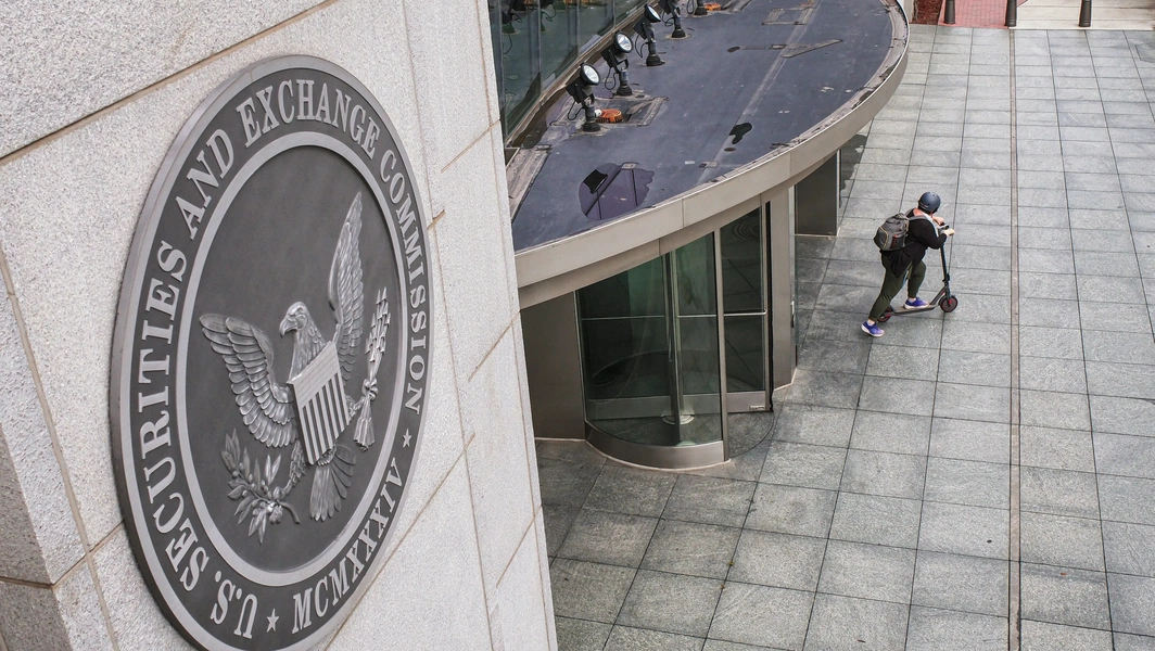 Retail investors move from chip stocks into select volatile names