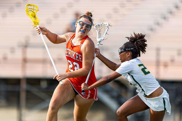 Defensive grit sets up OT game winner, sectional title for Top 20 NJ ...