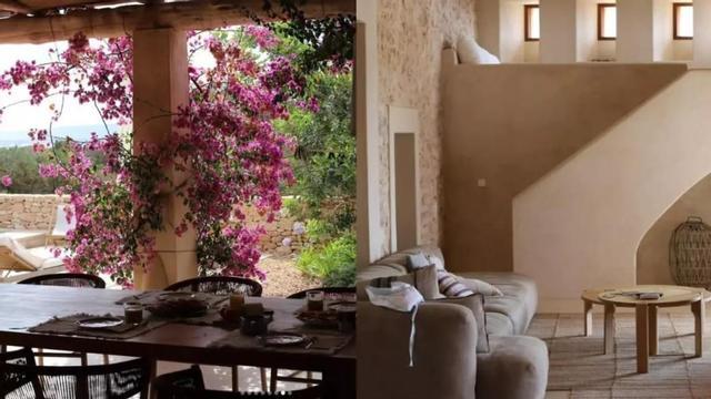 El refugio de Luis Enrique en Formentera: un infinito jardín con ...