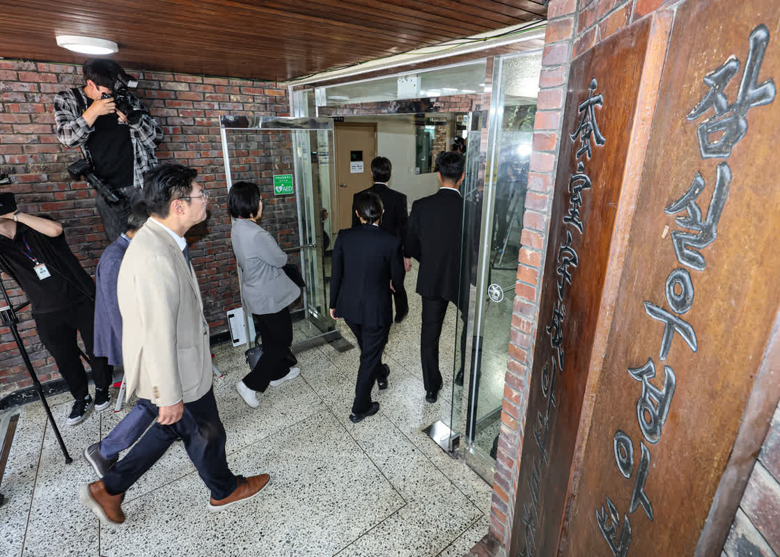 법원, 잠실 7동 2투표소 현장 증거보전 불발…용지 1900매 인쇄 박스 행방 묘연