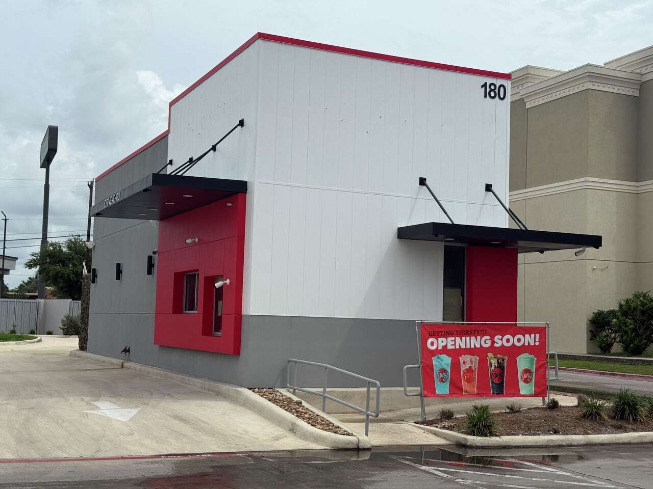 Shuttered Salad and Go site in Texas Hill Country town gets dirty soda ...