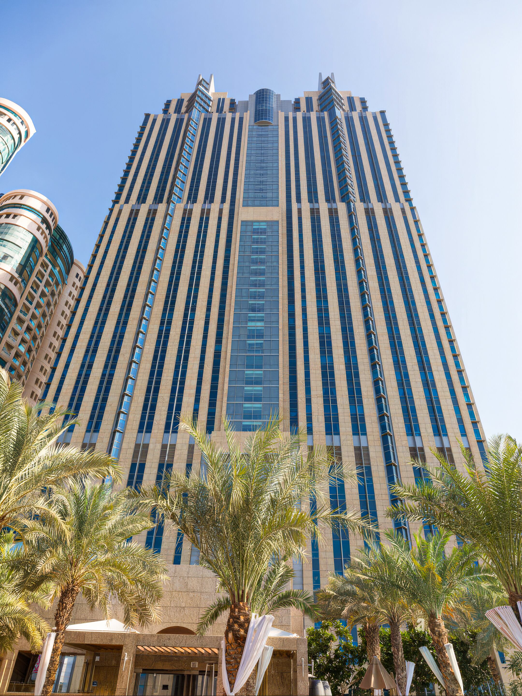 Developer AHS buys Shangri-La hotel in Dubai and plans to launch Dh25bn ...