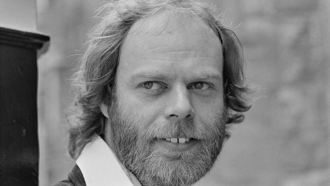 Bob Harris 'overwhelmed by love' after Radio 2 exit