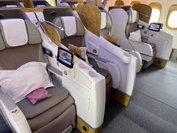 Emirates riporta la first class a Venezia e a Bologna aumentano le ...
