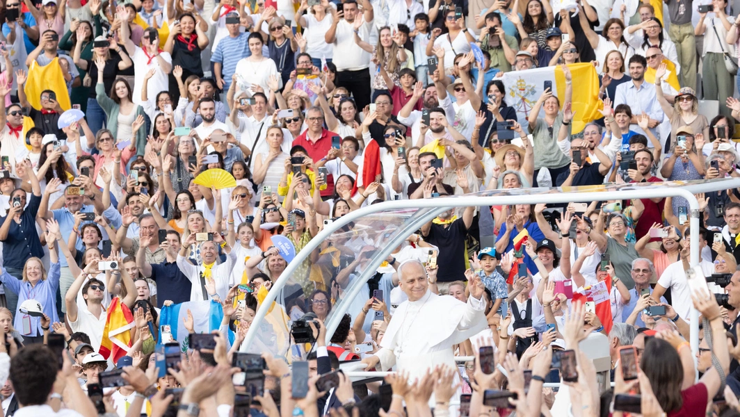 Pope urges mental health focus at Barcelona youth rally