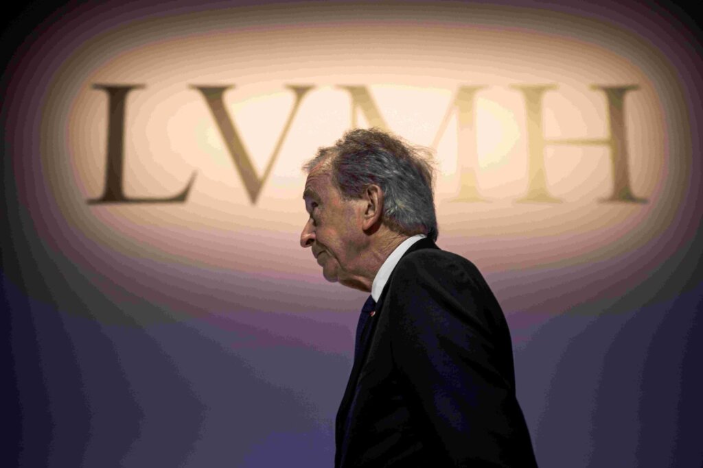 Vino, cognac e geopolitica: l’amicizia di Arnault con Trump può salvare ...