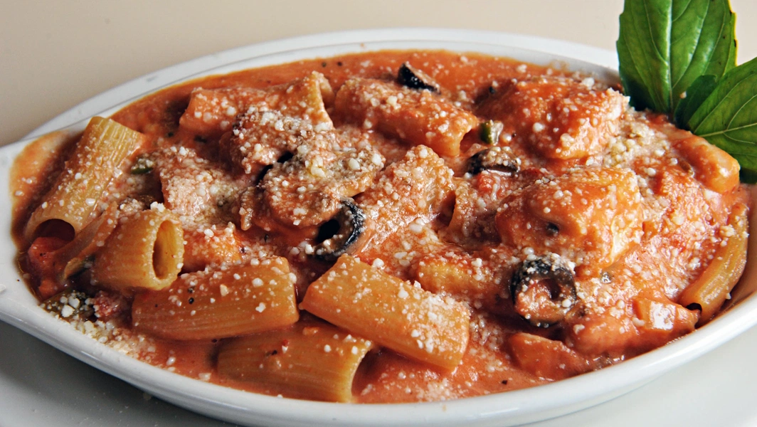 16 unique regional dishes across the United States