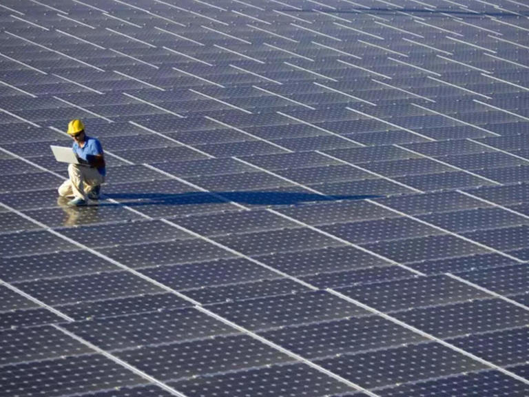 Juniper Green Energy commissions 305 MWp of renewable capacity in Gujarat