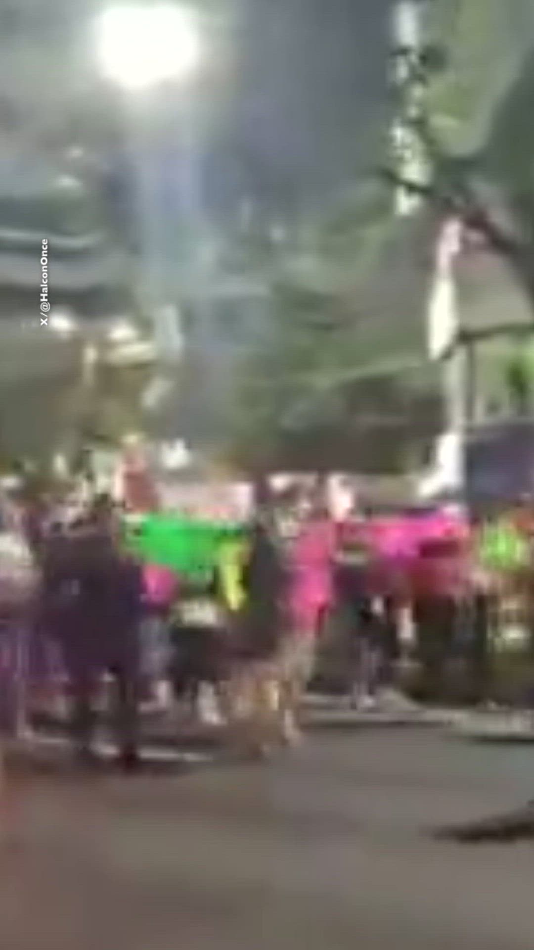 Trabajadoras sexuales bloquean Calzada de Tlalpan; lanzan advertencia ...