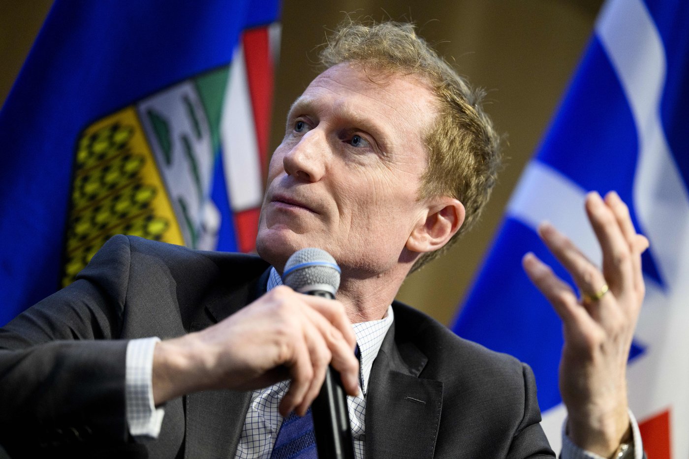 Digital safety bill banning kids under 16 from social media to be ...