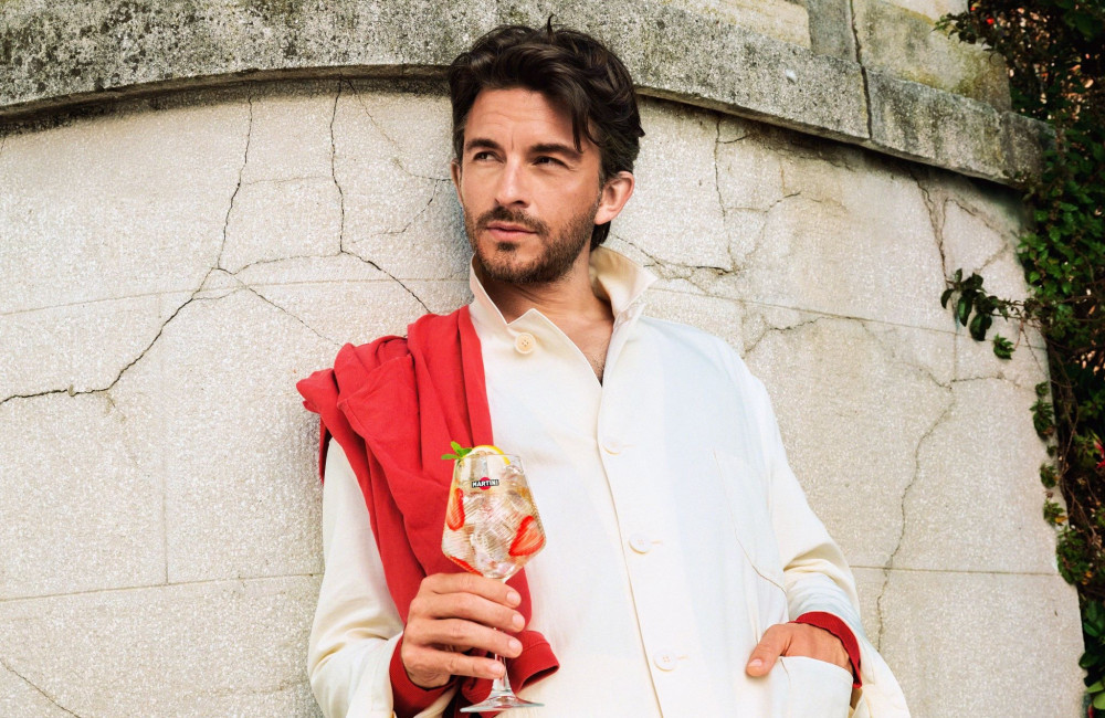 From People's sexiest man alive to the martini man! Jonathan Bailey ...