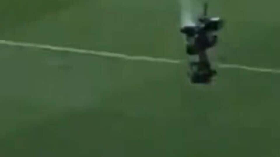 Spidercam collapses to the ground during Hungary vs Kazakhstan friendly ...