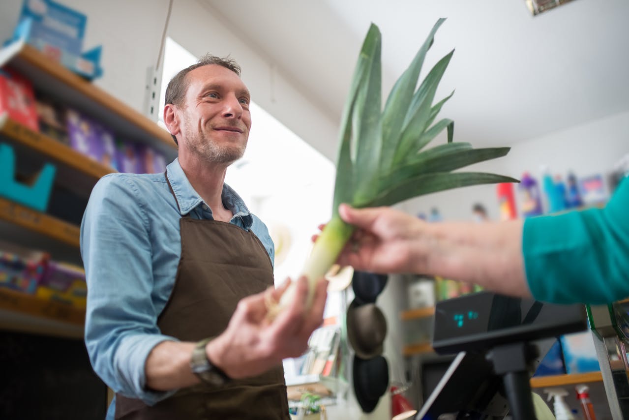 If you make small talk at checkout, you probably have these 15 rare traits