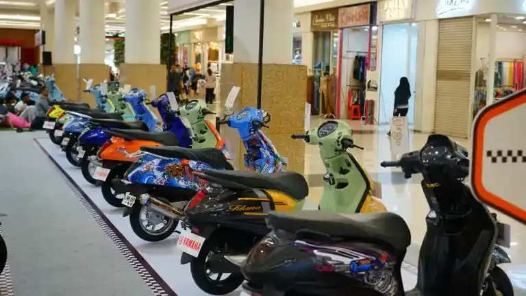 Modifikasi retro hingga anime jadi tren pengguna Yamaha Classy Surabaya