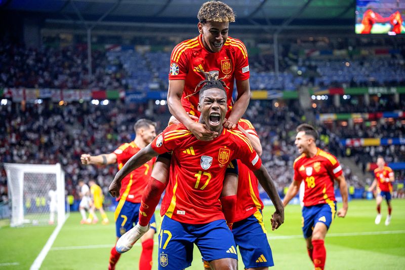 Cape Verde make history, Spain and Uruguay aim for seamless knockout ...