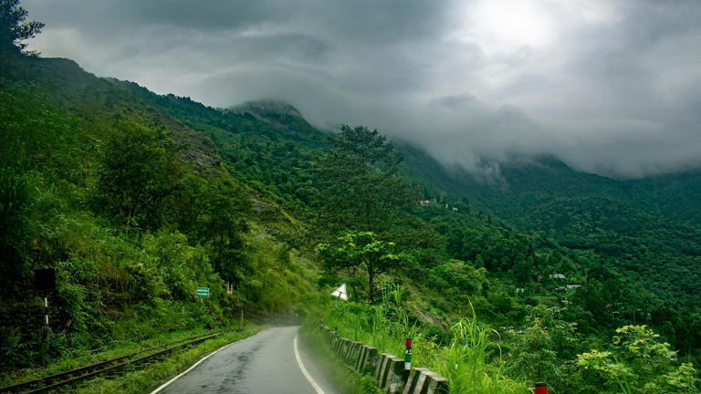 Planning a trip? Indian Meteorological Department flags heavy rain in ...