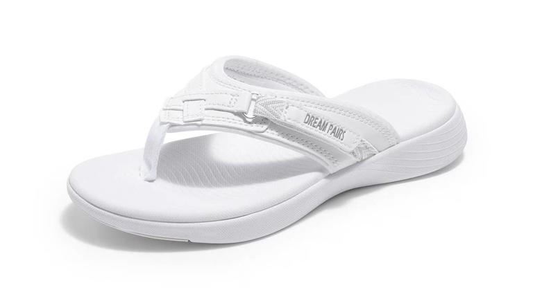 Walmart's Dream Pairs flip-flops: $27 sale on comfy sandals in 8 colors