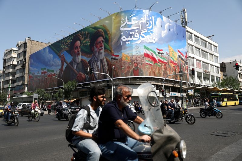 US launches new strikes after Trump threatens to attack Iran 'very hard'