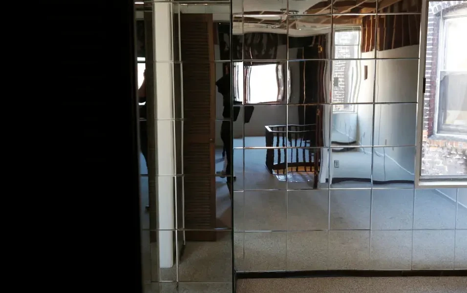 Designers share mirror placement tips to boost light and space