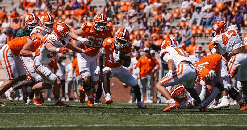 Swinney called this transfer tailback 'touchdown fast.' Clemson thinks ...