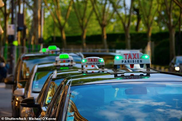 Fake taxi drivers scammed Paris tourists out of £600,000 with rigged ...