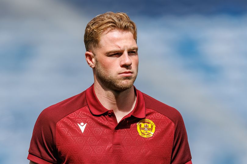 Swansea City complete first summer signing as Celtic star reveals why ...
