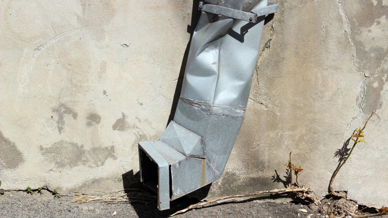 The biggest reasons you should ditch the metal rain gutters (and what ...