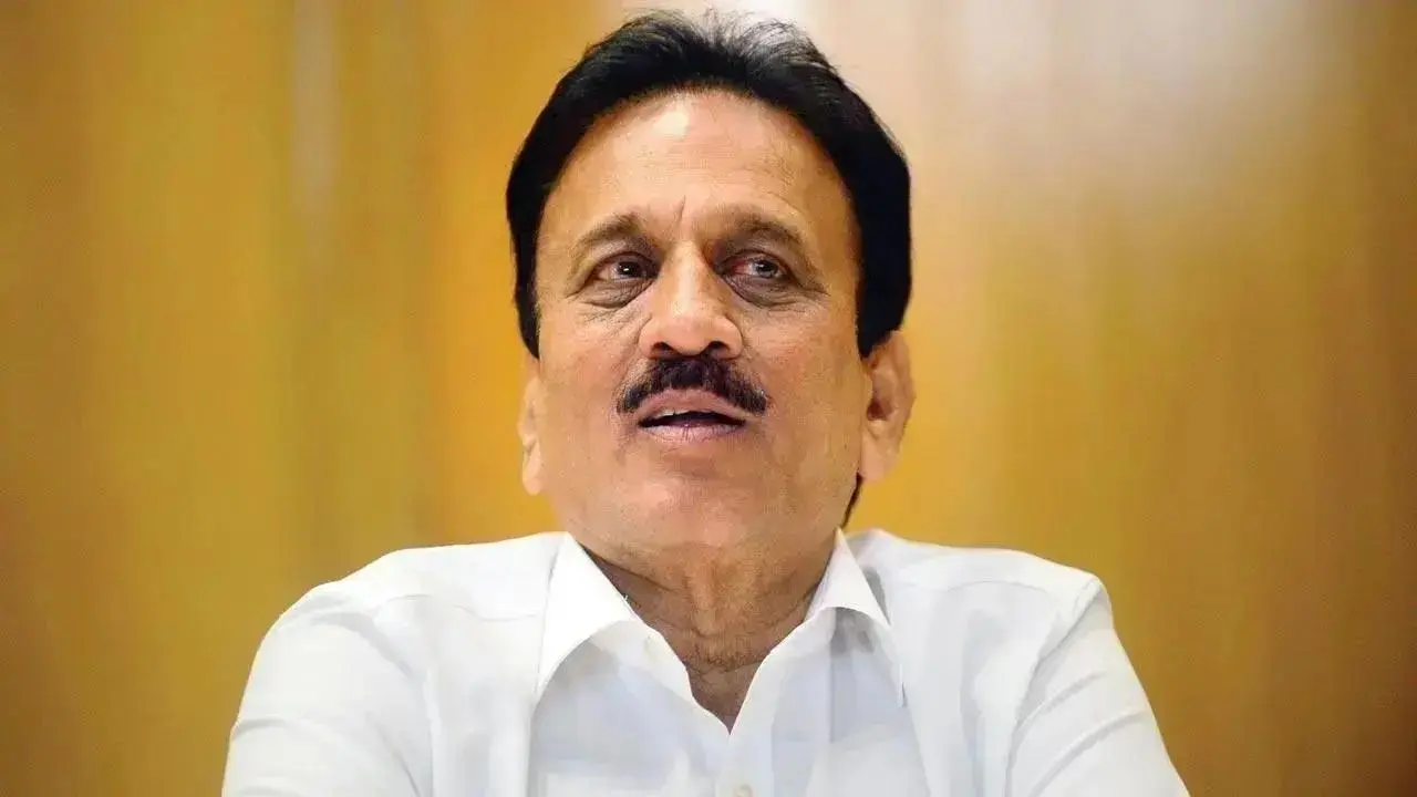 Congress demands removal of Girish Mahajan over remarks on Operation ...