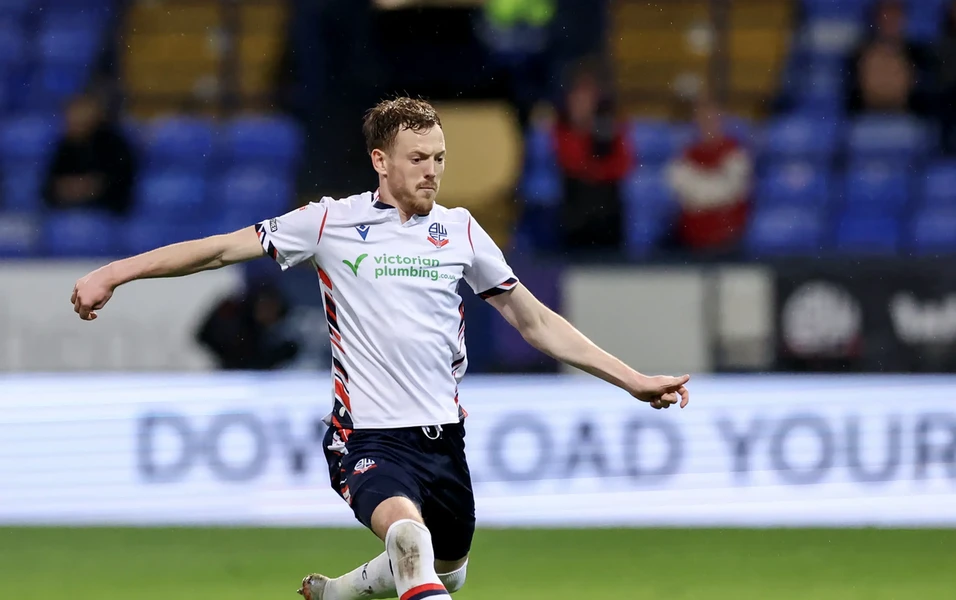 Luton Town sign George Johnston in key summer move